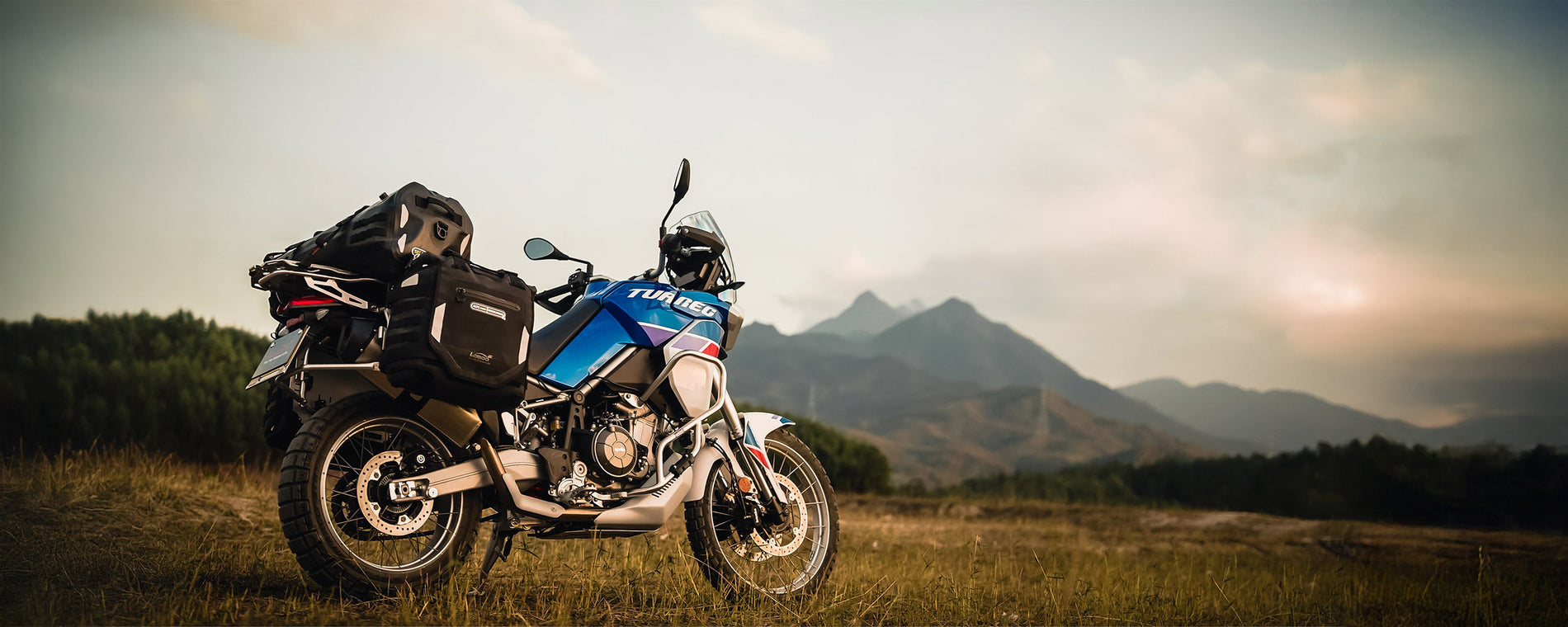 LOBOO USA | Durable Gear : Adventure Motorcycles & Touring Riders